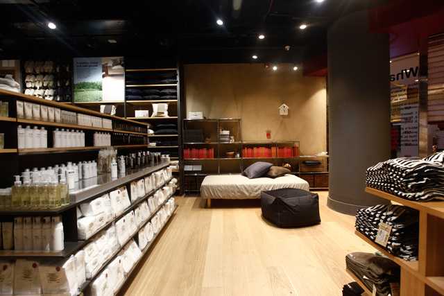 MUJI India mumbai - The Yellow Sparrow